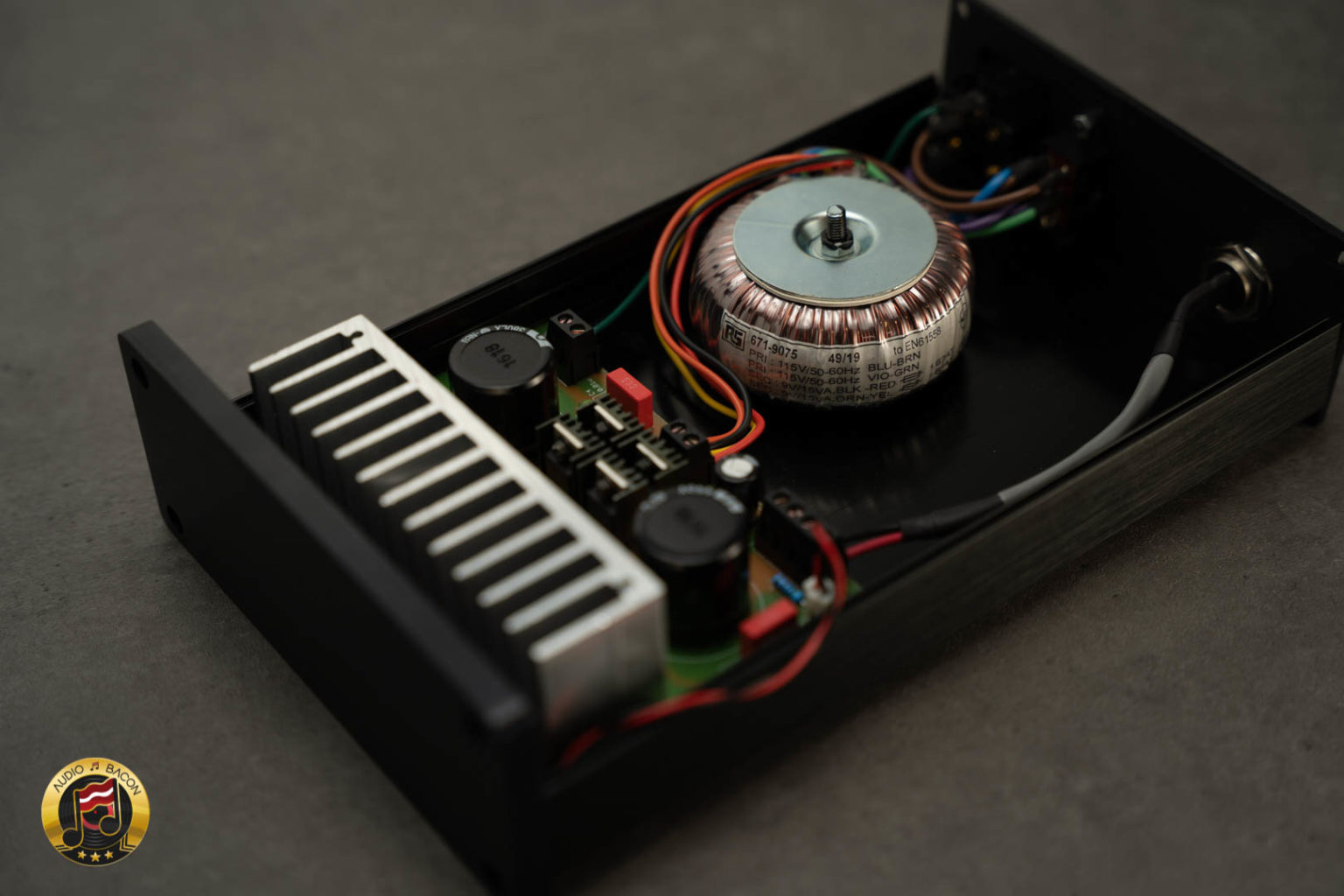 The World's Best Audiophile Linear Power Supplies - Fidelizer Nikola2 ...