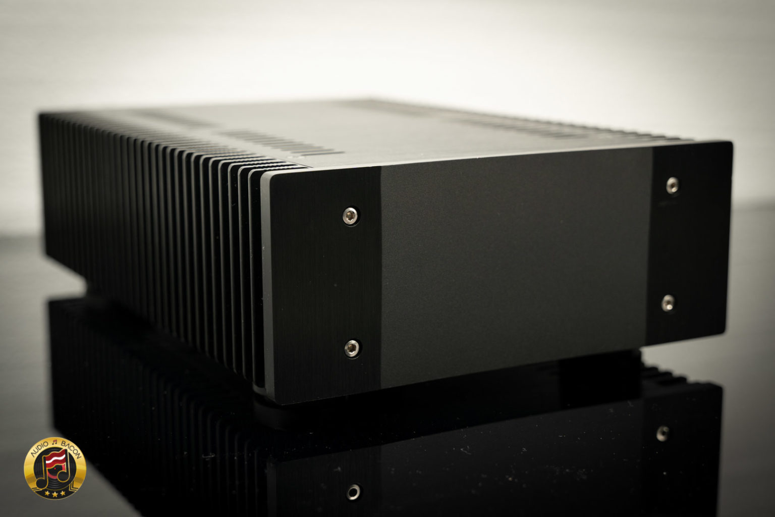 The World's Best Audiophile Linear Power Supplies - HDPLEX 300W - Audio ...