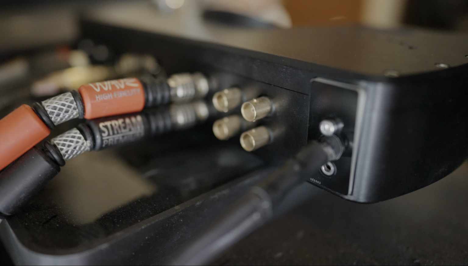 The World's Best Audiophile Linear Power Supplies - Sean Jacobs DC4 ...